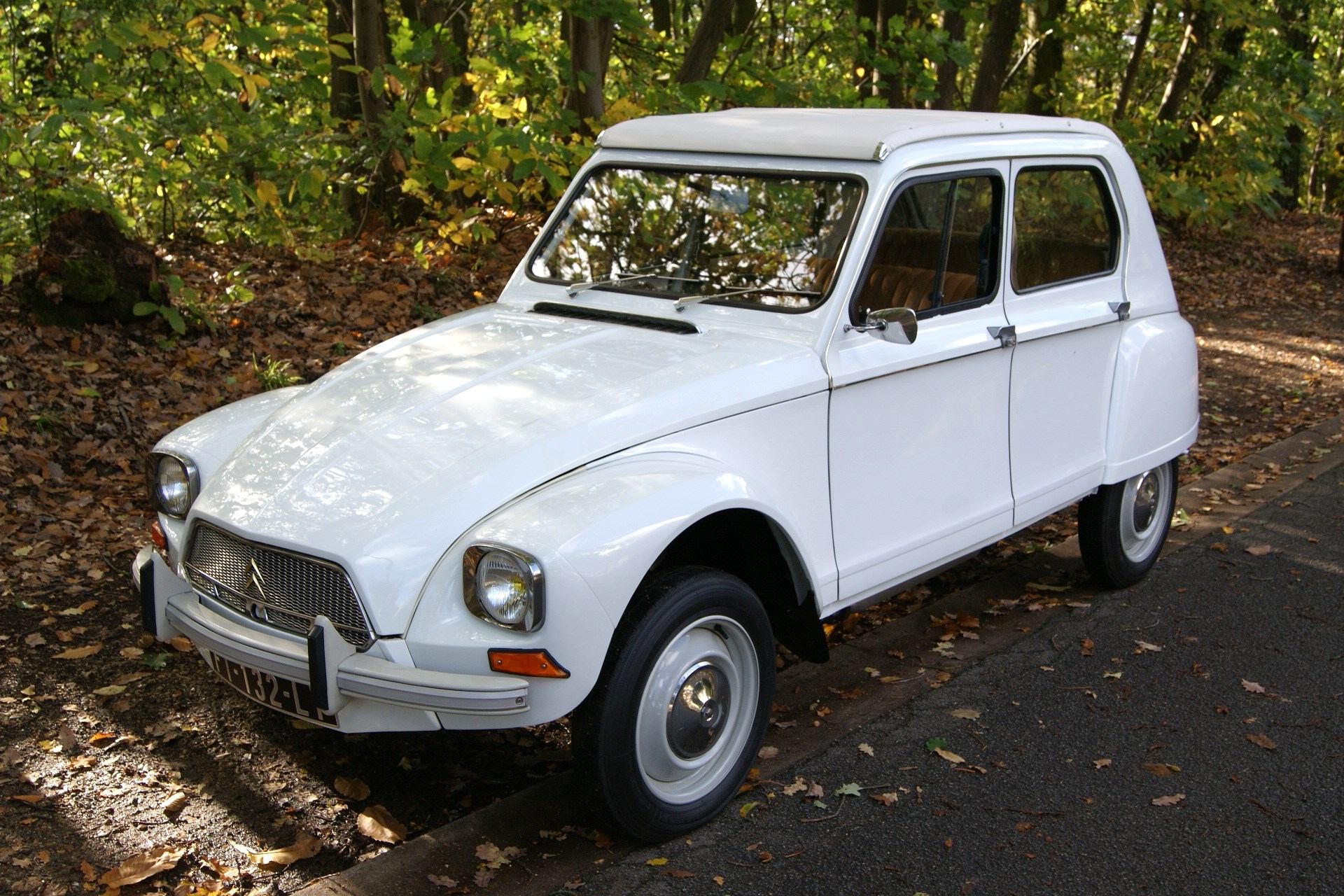 1969 Citroen dyane 4