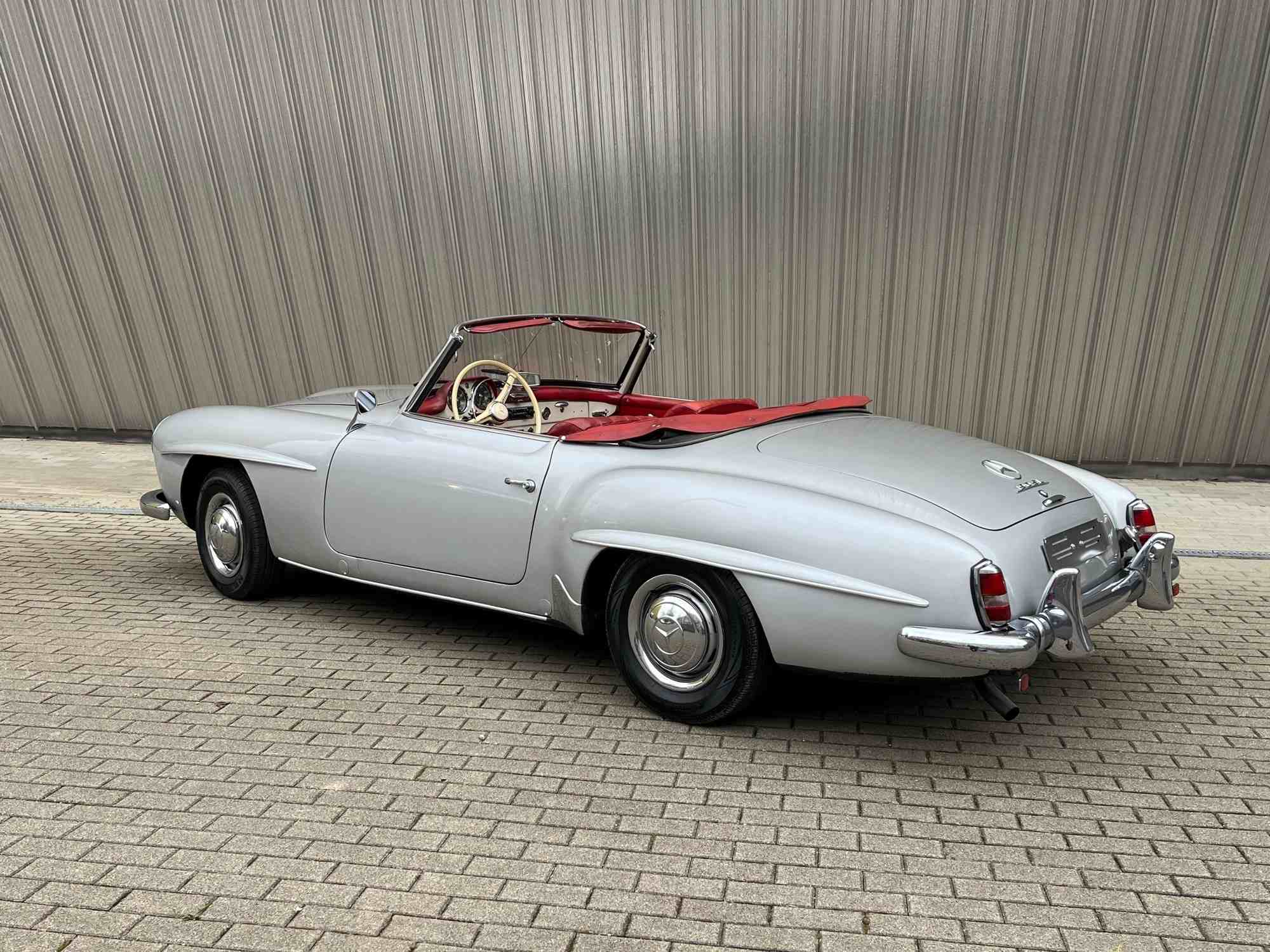 1961 Mercedes-Benz 190 SL for Sale with 106865km on WooWmotors